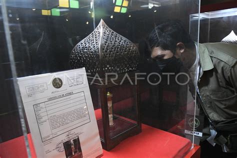 PAMERAN ARTEFAK PENINGGALAN NABI MUHAMMAD SAW ANTARA Foto