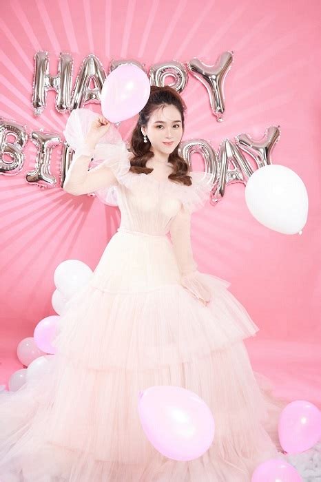 10 Concept chụp sinh nhật tại nhà cực XỊN SÒ và TRENDY
