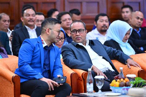 Dpn Peradi Melaksankan Acara Pengangkatan Dan Pengambilan Sumpah