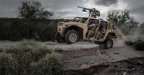 desarrollo defensa y tecnologia belica Primeros vehículos de combate