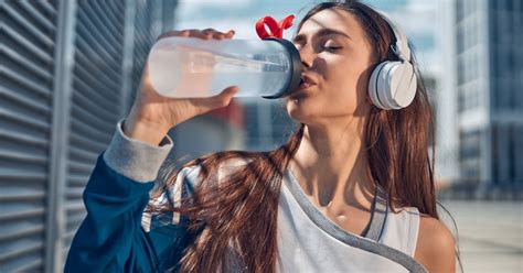 How Much Water Should You Really Drink Every Day Healthwise Fellas