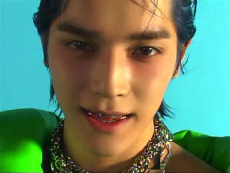 Evakingstumblade 에바킹스텀블레이드 on Twitter RT taeyongpictures when they