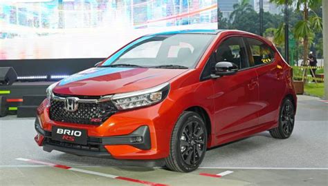 Perbandingan Harga Honda Brio Facelift Dengan Agya Dan Ayla
