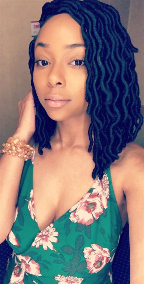 40 Fabulous Funky Ways To Pull Off Faux Locs Artofit