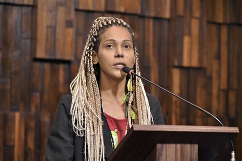 Deputada pede investigação de responsáveis por jogos racistas Super