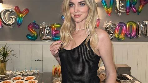 Chiara Ferragni Poses Braless 5 Photos OnlyFans Leaked Nudes