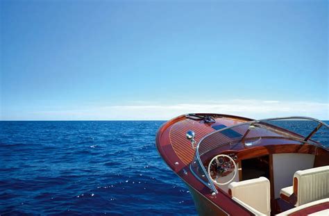 Elegir El Barniz Adecuado Para Su Barco