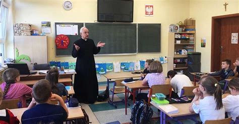 Coraz Mniej Uczni W Na Lekcjach Religii Nawet Mniej Ni Proc W