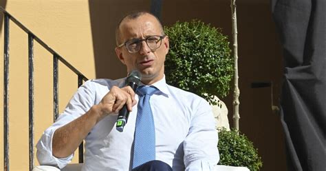 Inceneritori e rigassificatori No ambiguità Sì al terzo mandato dei