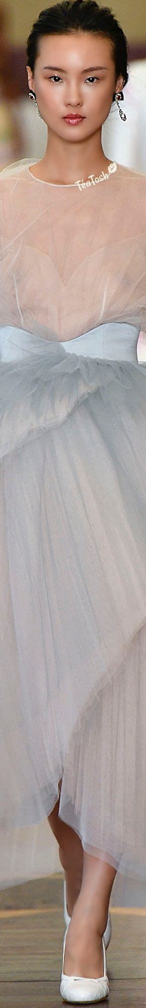 Téa Tosh Ulyana Sergeenko Couture Fall 2018 Ulyana sergeenko Bride