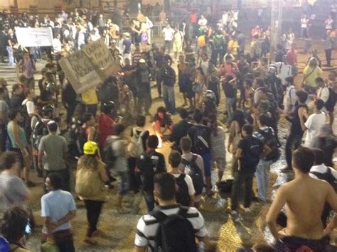 G1 Ato no Rio em descomemoração dos 50 anos do golpe tem confronto