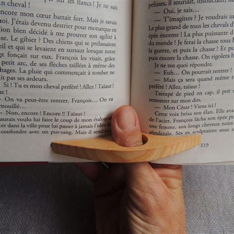 bague de lecture en bois fabrication artisanale créatrice en Isère