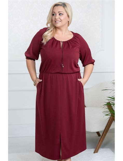 Sukienka Maxi Dla Puszystej Lores Plus Size Z Regulowanym Dekoltem