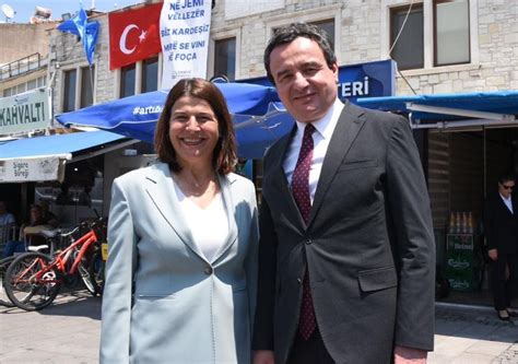 Kurti N Turqi Takohet Me Kryetaren E Par Grua Me Prejardhje