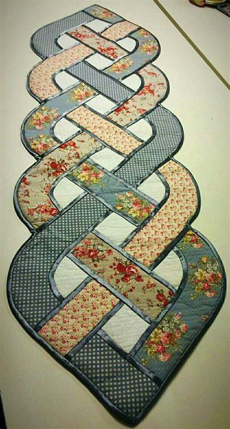 Camino De Mesa Tecnica Vidriera Cute Quilts Fabric Art Kitchen