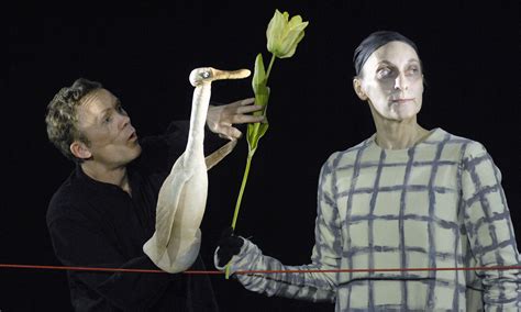 Ente Tod Und Tulpe Theater Couturier
