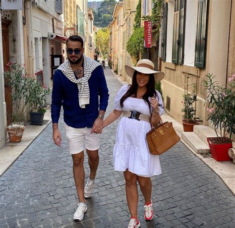 Photo Nikola Lozina et sa fiancée Laura Lempika ont accueilli leur