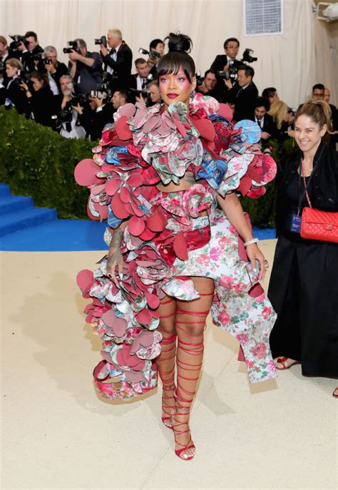 Tudo sobre o MET Gala 2021 tema anfitriões convidados como assistir
