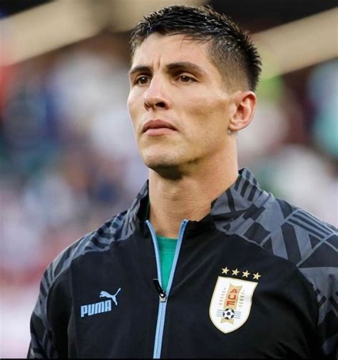 Saiba como foi o jogo entre Sergio Rochet e Charles Aránguiz