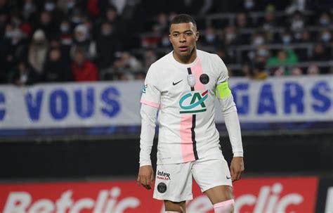 Mercato PSG 40 millions deuros de prime à la signature pour Kylian