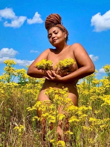 Gaby Amarantos relembra expulsão da igreja Grata por ter acontecido