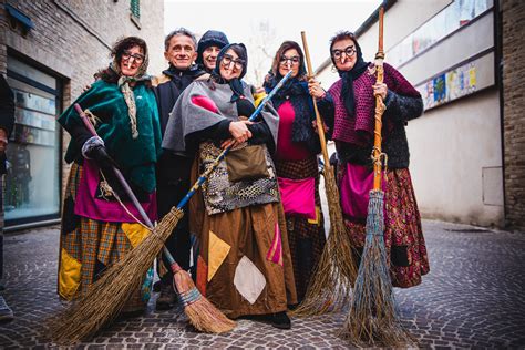 Epifania Storia Leggenda E Tradizioni Della Festa Che Chiude Le