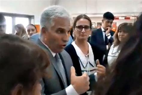 Docentes De San Luis Rompieron En Llanto Frente El Gobernador Poggi Por