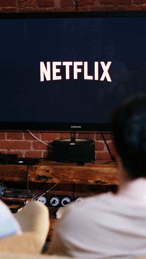 Lançamentos da Netflix em abril veja os filmes e séries que estreiam