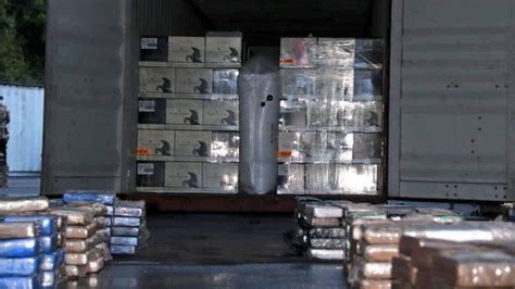 Incautan 600 Paquetes De Droga En Contenedor Que Iba A Suecia