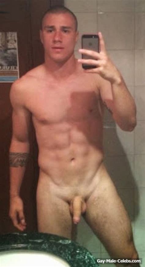 Colombian Football Player Andres Correa Leaked Nude Selfie Gay Male