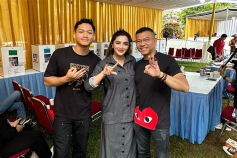 Anti Golput Ini Potret Para Artis Yang Nyoblos Di Pemilu 2024