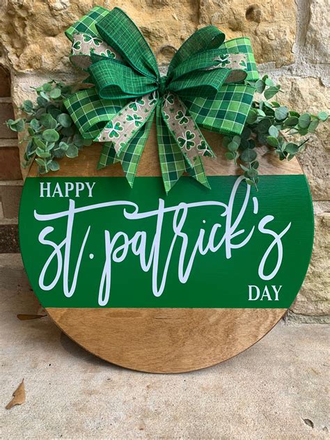 Wreaths And Door Hangers Artofit