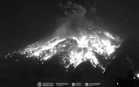 Video El Popocat Petl Registr Una Nueva Explosi N En La Madrugada