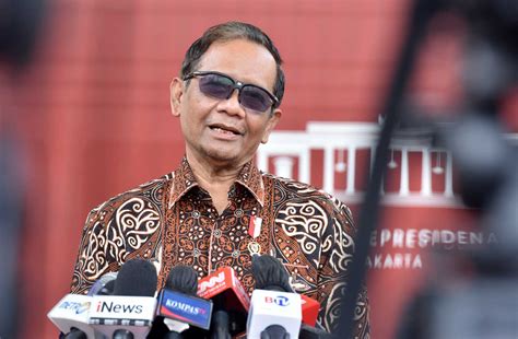 Mahfud MD Berani Tanggung Jawab Atas Sahnya Perppu Cipta Kerja Koran