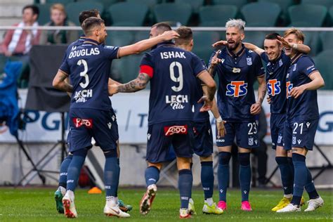 Fiorentina Lech Pozna Na Ywo R Gdzie Ogl Da Transmisj