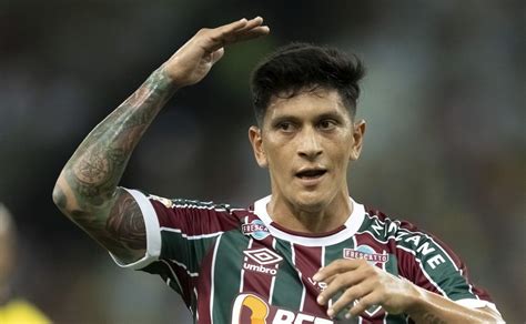 Cano não quis nem saber deixou passado de lado e provocou o Vasco