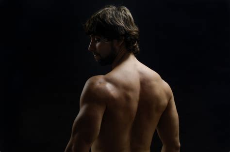 Imágenes de Man Naked Descarga gratuita en Freepik