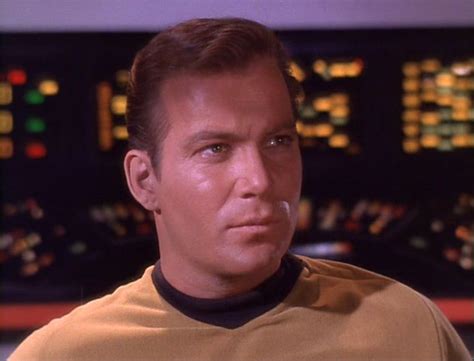 Capt Kirk William Shatner Star Trek The Original Series S01E01
