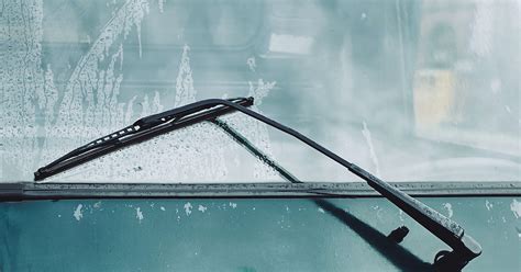 Hypeabis Cara Mudah Merawat Karet Wiper Mobil Agar Tetap Elastis