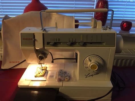 SINGER Symaskin 336899844 ᐈ Köp på Tradera