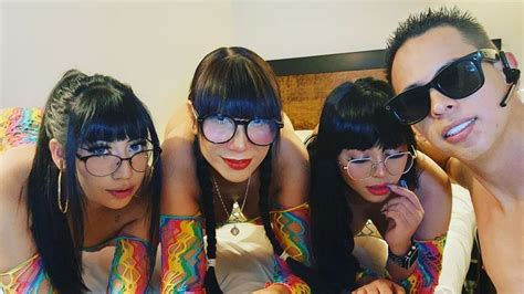 Alex Marín XXX películas con sus 3 esposas y corridos tumbados