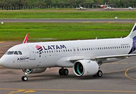 Avi O Da Latam Erra Pista E Por Um Triz Torre Evita Trag Dia Em Sp