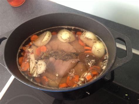 Pieds De Cochon Au Vin Blanc Recette De Pieds De Cochon Au Vin Blanc