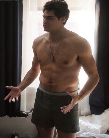 Noah Centineo Shirtless Underwear Gay Girlfriend Famewatcher The Best