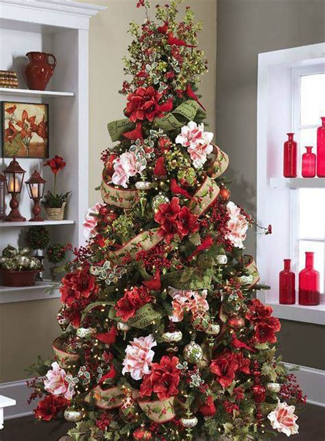 20 Eye Catching Christmas Trees Decorations To Inspire You The ART In