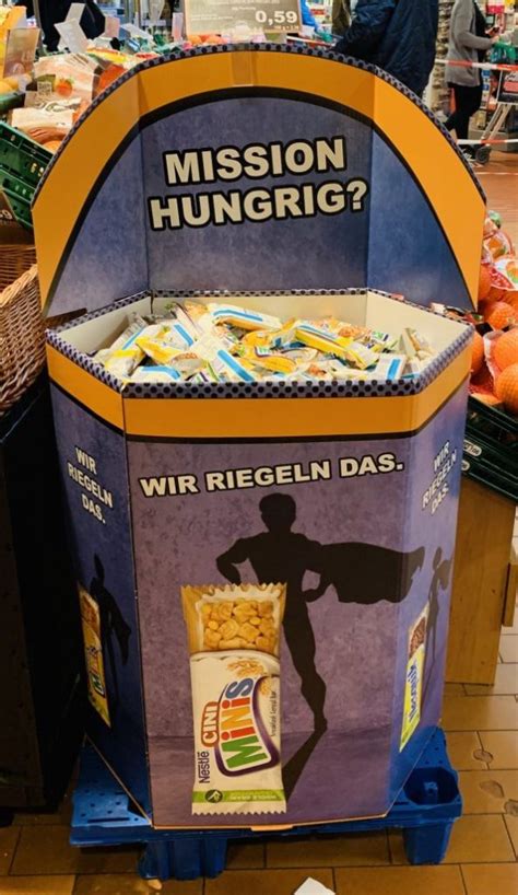 Nestlé Cini Minis als Riegel POS Display naschkater das