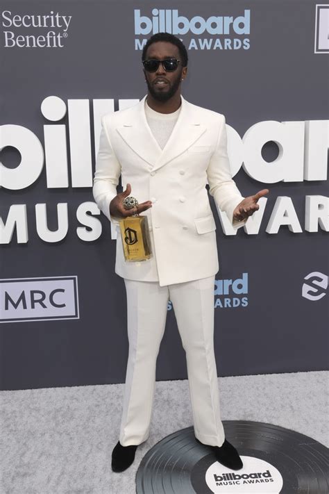 Sean Combs o Diddy é acusado de estupro e abuso contra a ex a