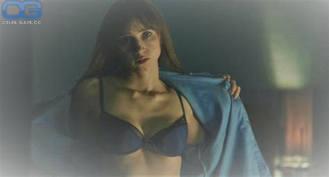Zoe Kazan Nude Pictures Photos Playboy Naked Topless Fappening