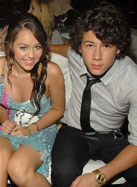 23 Miley And Nick Ideas Miley Miley Cyrus Nick Jonas