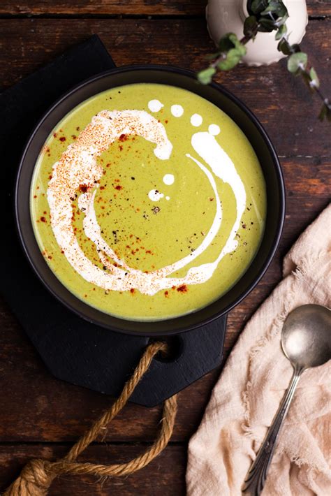 Crème de brocoli champignons pommes cheddar Libre De Manger